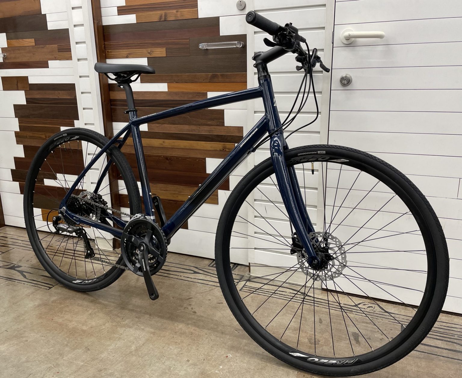 ANCHOR RL1(油圧式ディスクブレーキ)入荷しました！｜バイク・自転車の購入修理ならハヤサカサイクル