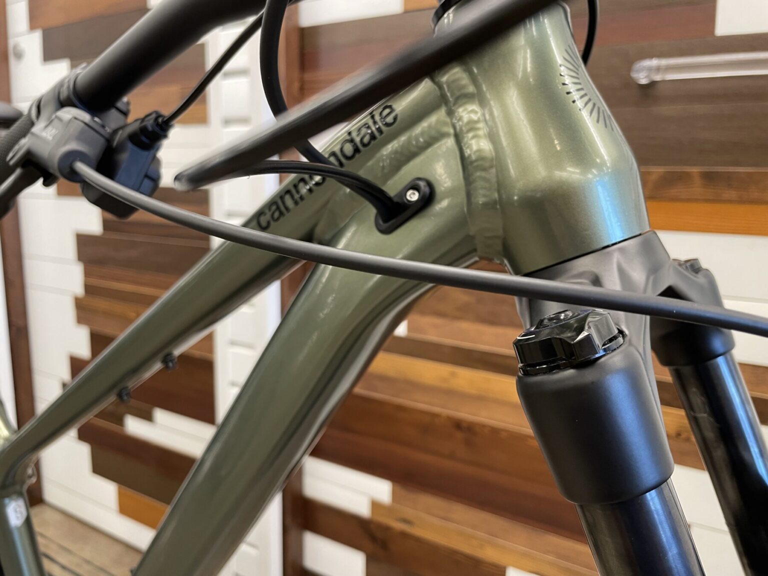 Cannondale Habit HT 2が入荷しました！｜バイク・自転車の購入修理ならハヤサカサイクル